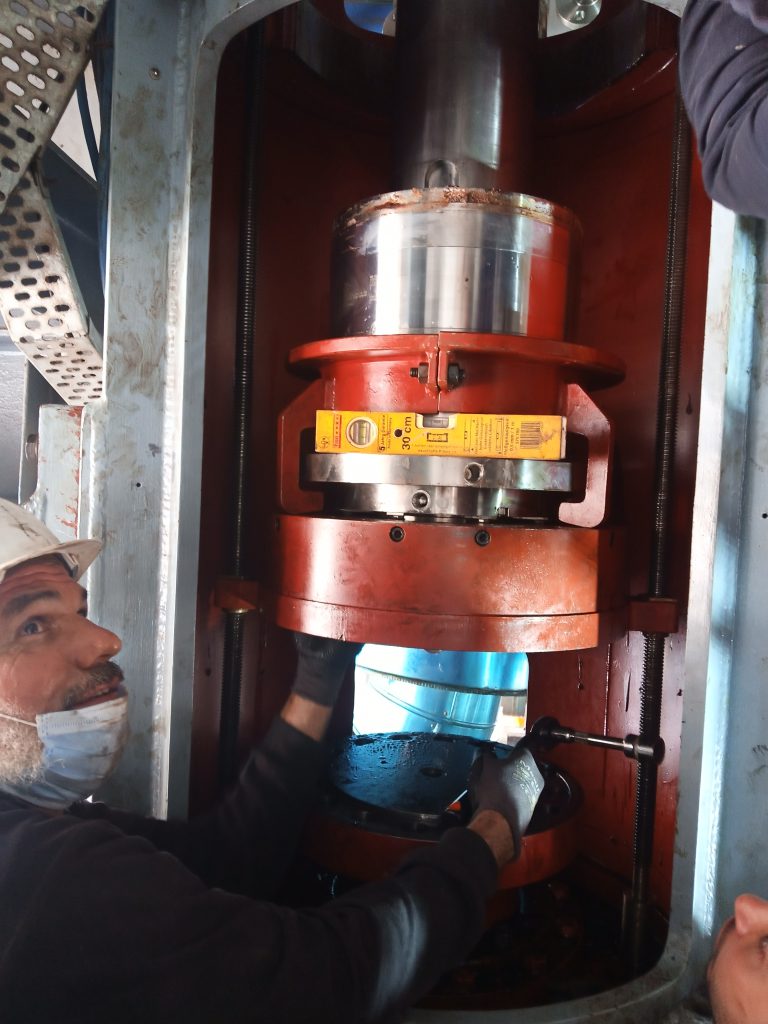 Maintenance and Replacement of PVC2 Reactor Agitator Mechanical Seal ...